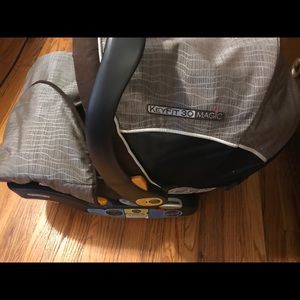 Chicco | Other | Chicco Keyfit 3 Magic Car Seat | Poshmark